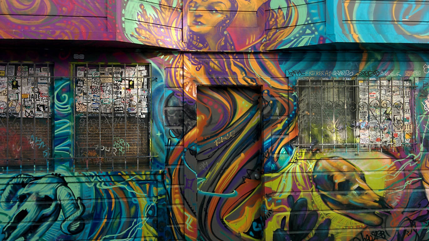 10 Best Mission Murals to See Spectacular Works of Art