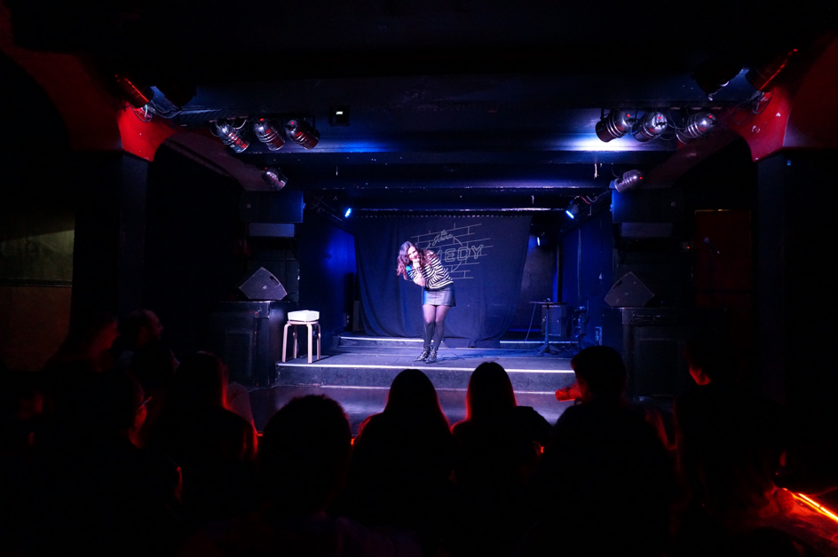 Les meilleurs plateaux de stand-up à Paris | 6 spots à rires