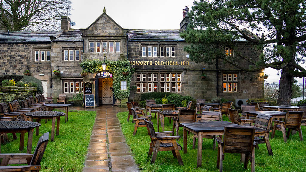 11 Best Things To Do in Haworth, Yorkshire | Brontë Country