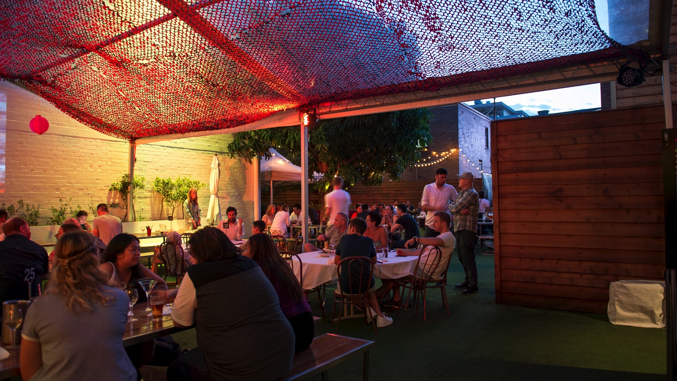 Newmarket Hotel | Restaurants in Rosebery, Sydney
