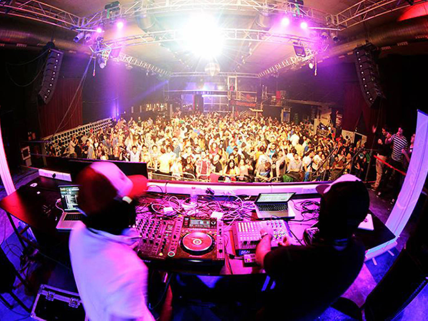 7 discotecas para salir a darlo todo por Bilbao