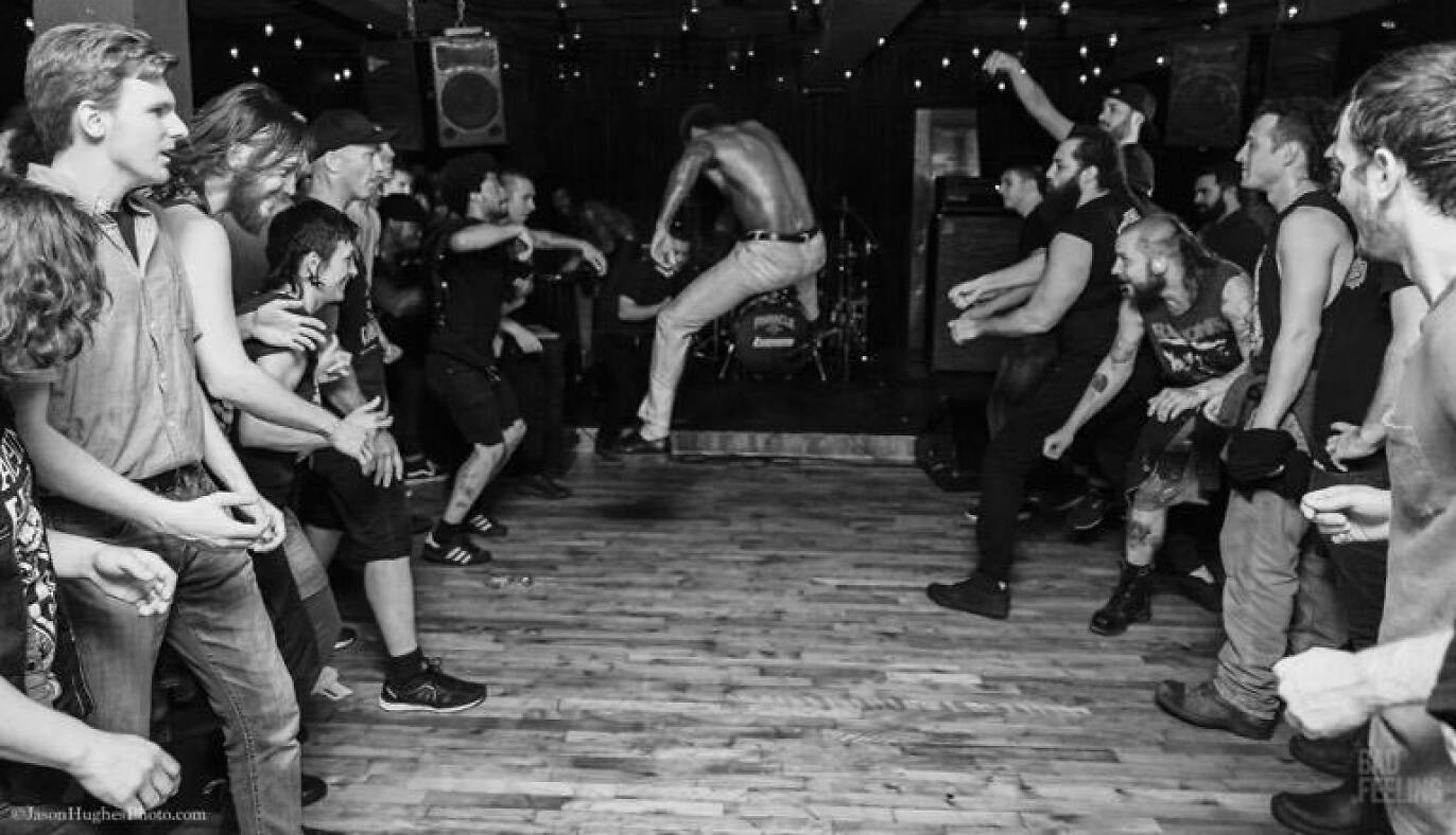 Ultimate Guide to the Best Nightlife in Montreal