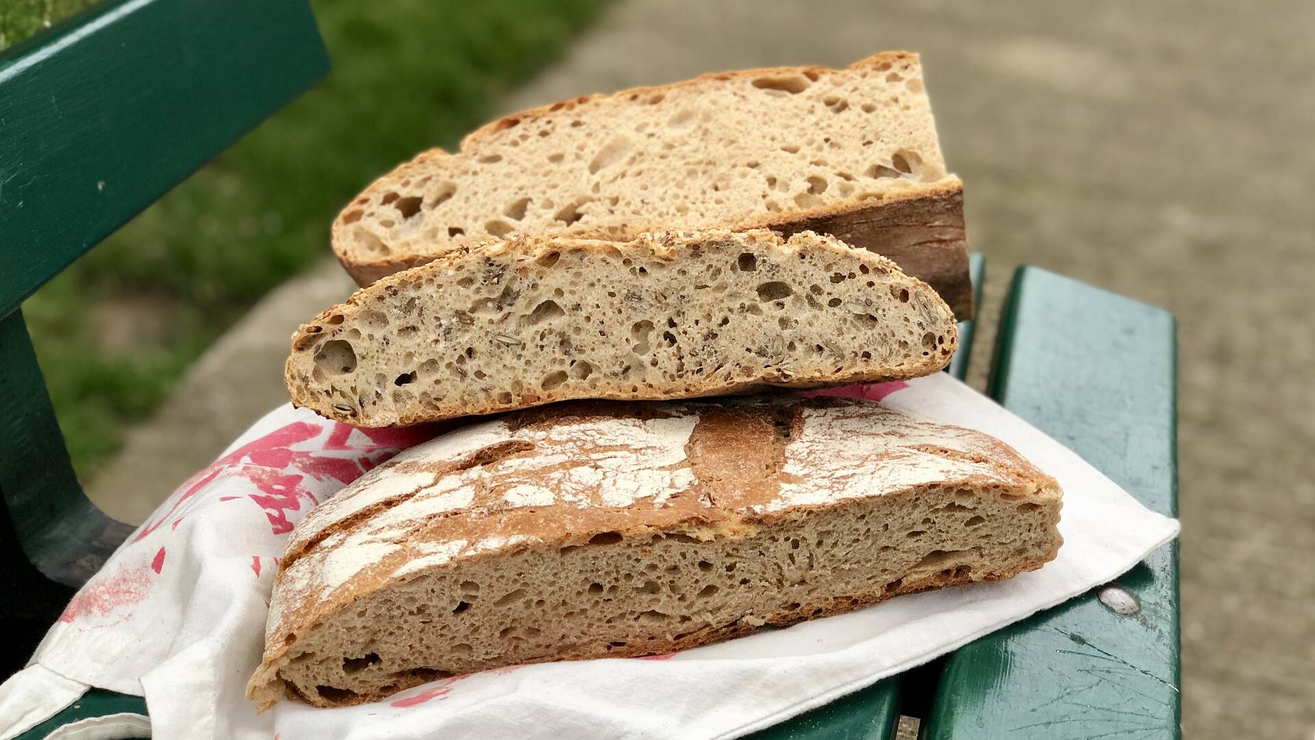 20 Best Bakeries in Paris According To Local Food Critics