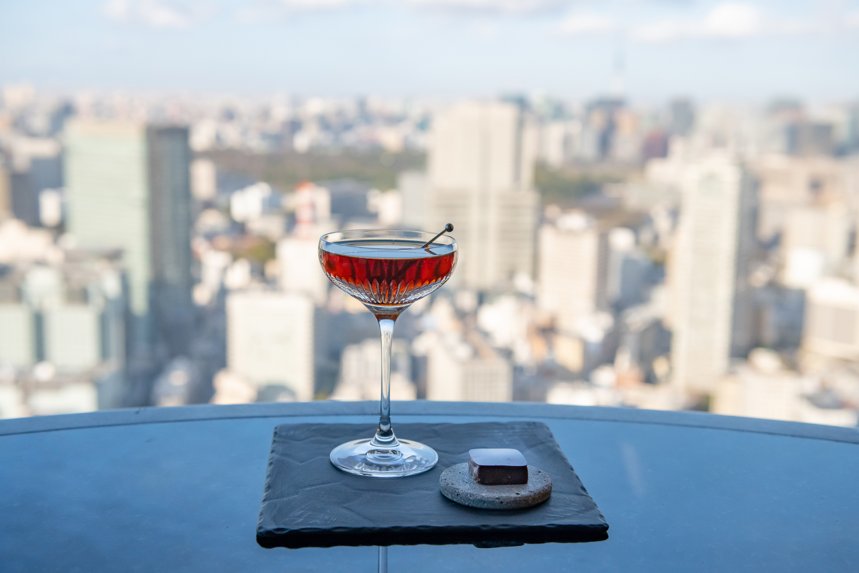 The Bar | Bars and pubs in Roppongi, Tokyo