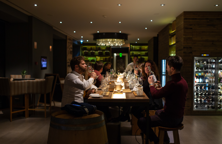 Alexandre Silva e Vasco Coelho Santos, distinguido como ‘Chef de l ...