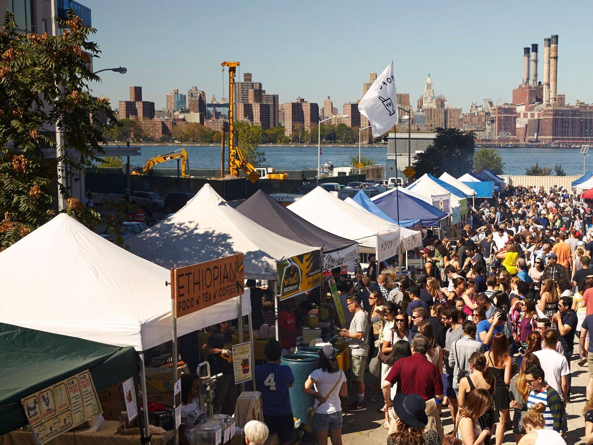 12 Best Street Fairs in NYC For Food, Music And Artwork