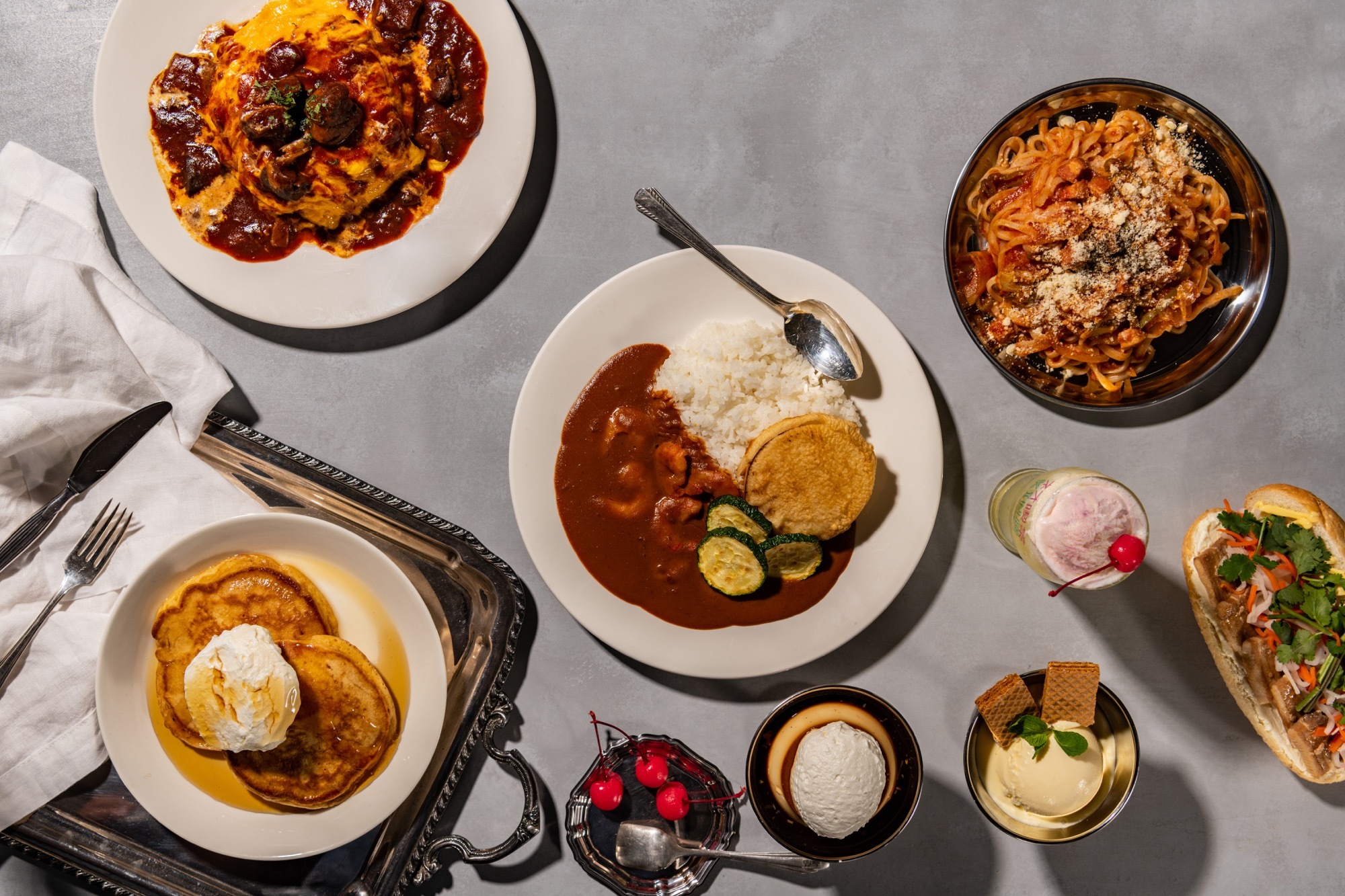 Neo Kissa King | Restaurants in Yurakucho, Tokyo