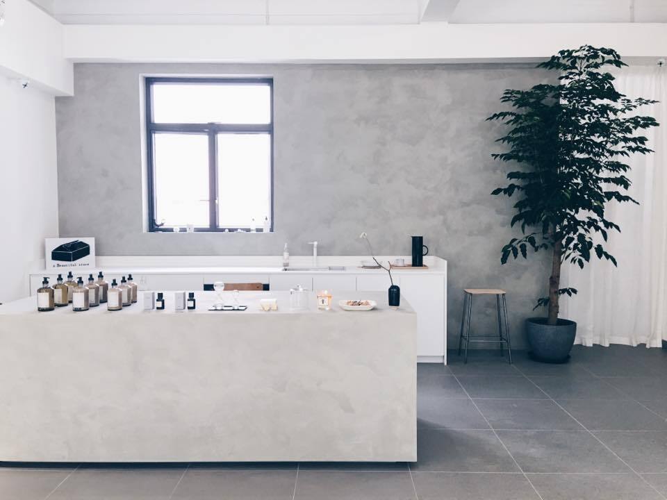 A Beautiful Store | Shopping in Prince Edward, Hong Kong