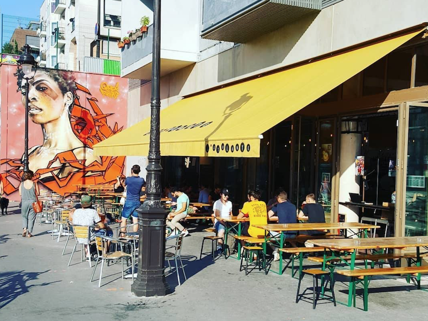 Les meilleures terrasses de bars à Paris | 18 spots au soleil