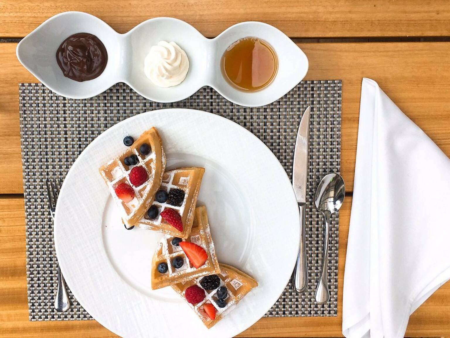 Where to Eat the Best Breakfast in Montreal, Day or Night