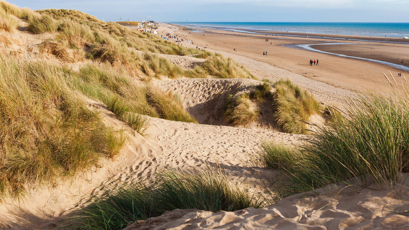 37 Brilliant Beaches in the UK for 2024, for Sandy Bays and Swimming