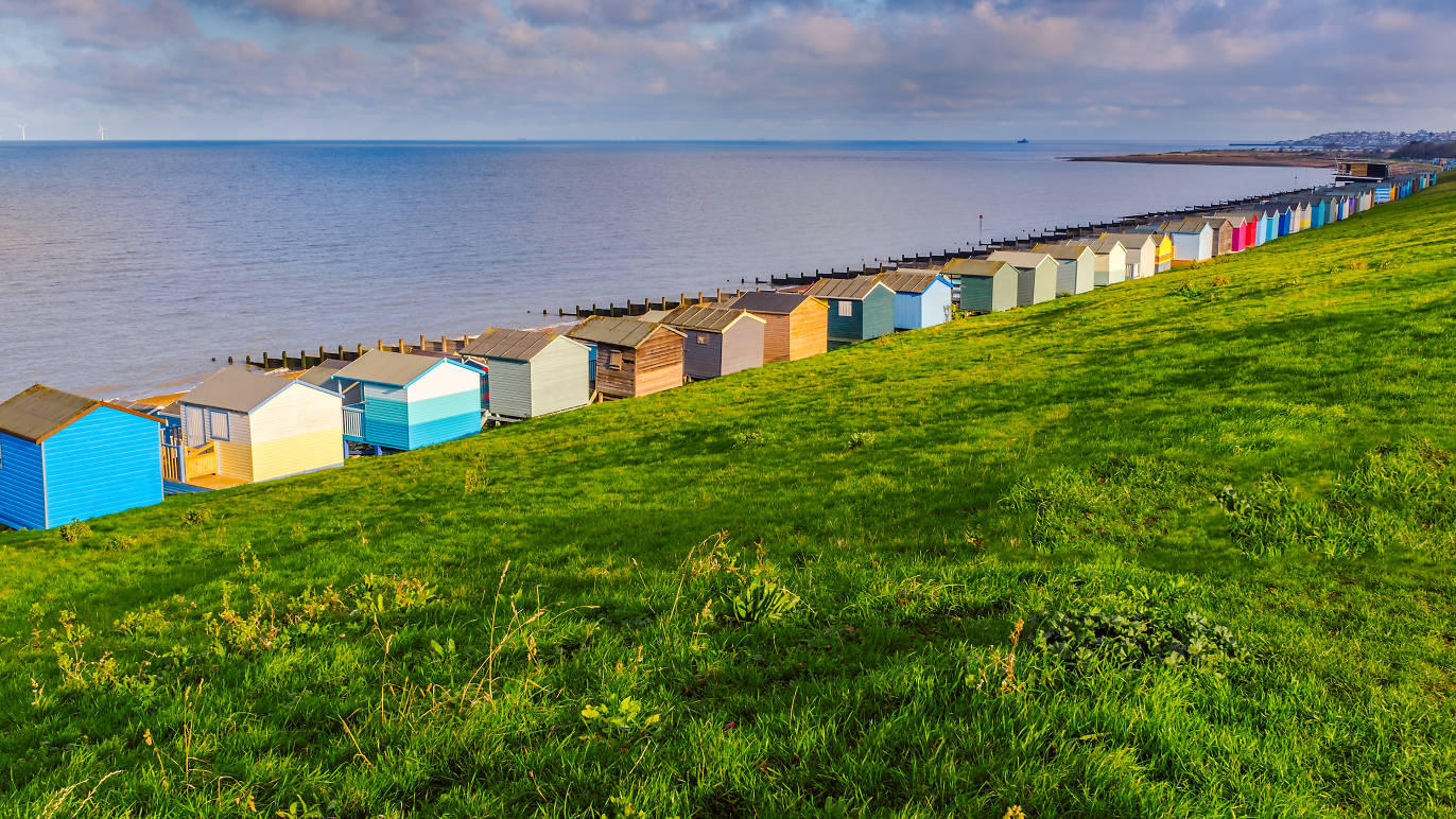 37 Brilliant Beaches in the UK for 2024, for Sandy Bays and Swimming