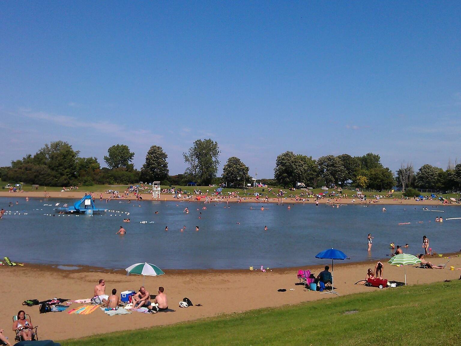 Most beautiful beaches in and around Montreal