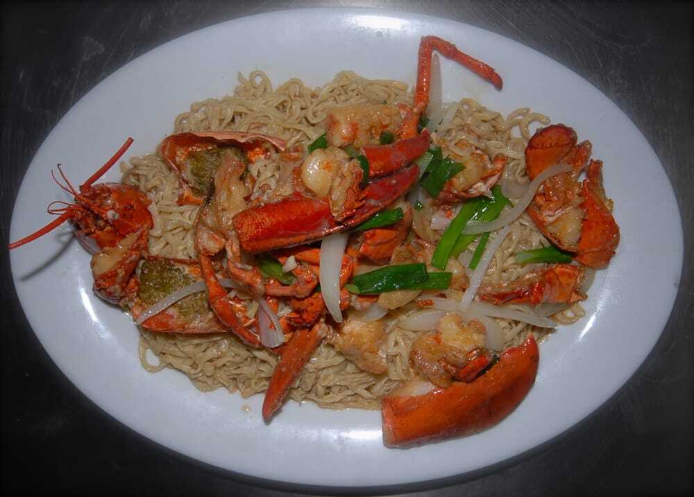 17 Best Chinese Restaurants in Montreal to Eat Boss Chinese Food