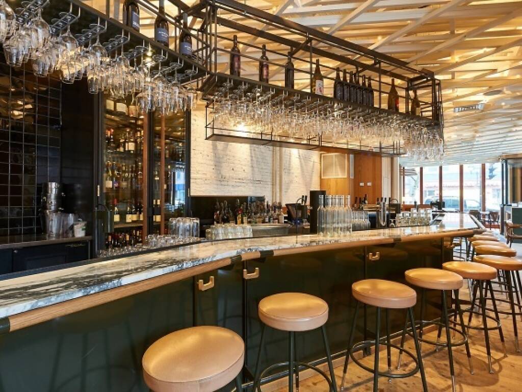 55 meilleurs bars de Montréal qui valent un verre