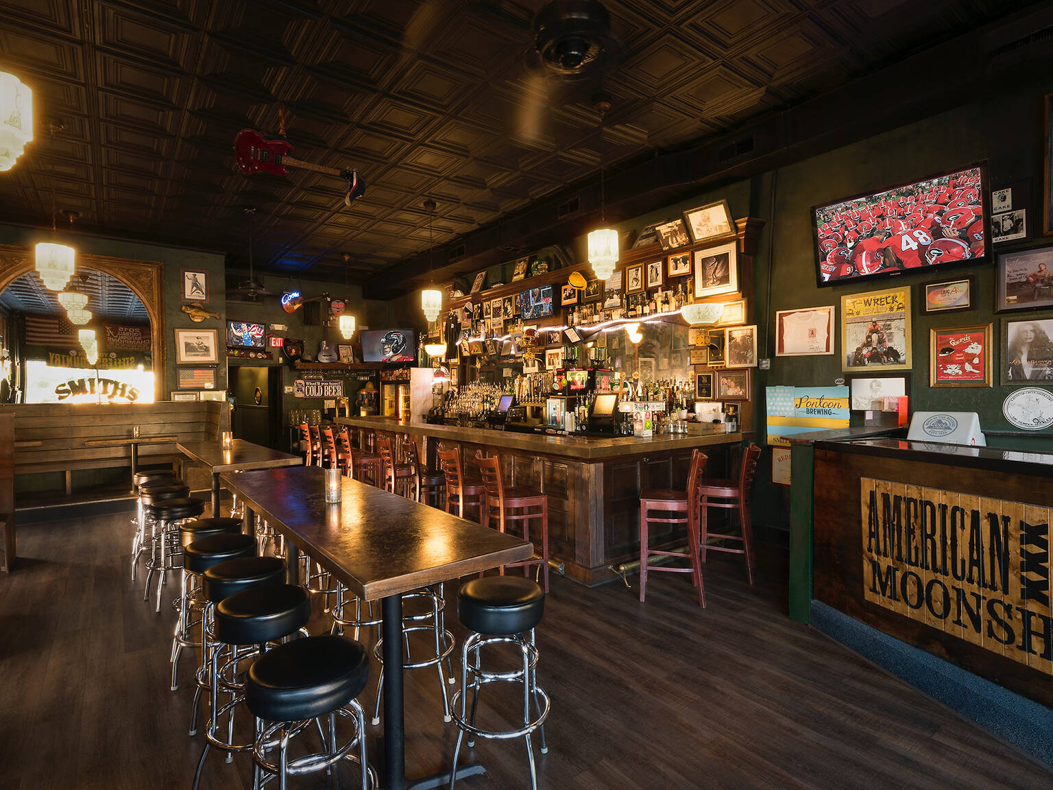 17 Best Bars in Atlanta for Good Times and Great Drinks