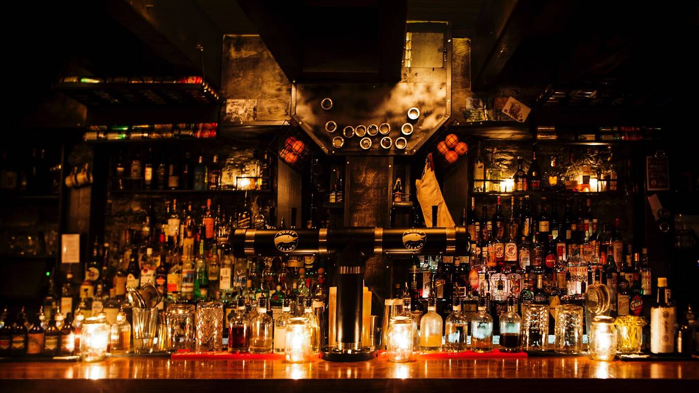 65 meilleurs bars de Montréal qui valent un verre