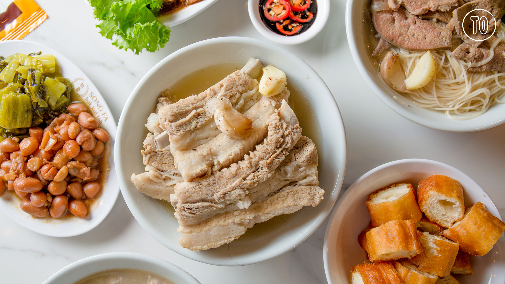 Singapore’s most scrumptious eats are now available to Bangkok gourmands