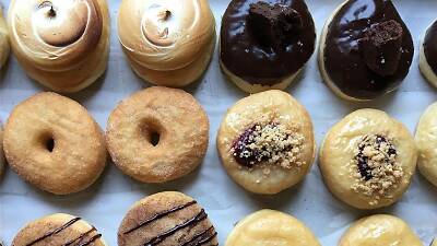 19 Best Places For Donuts in Montreal
