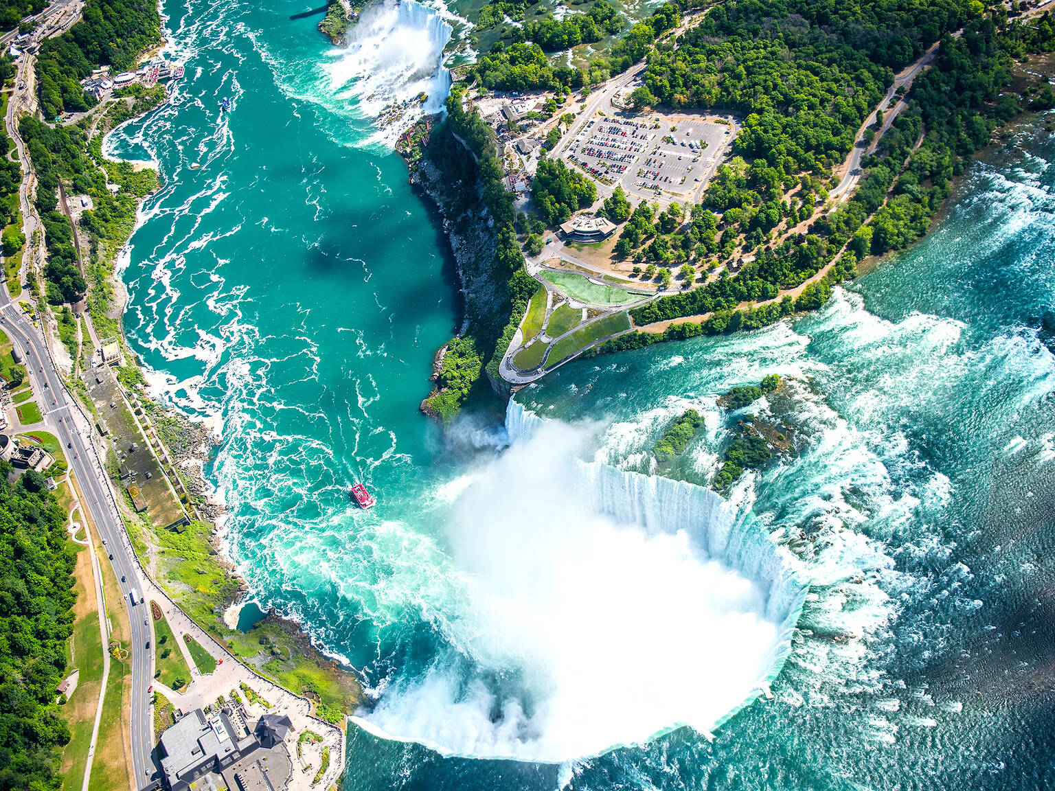 13 Best Places to Propose in the USA for a Guaranteed 'Yes!'