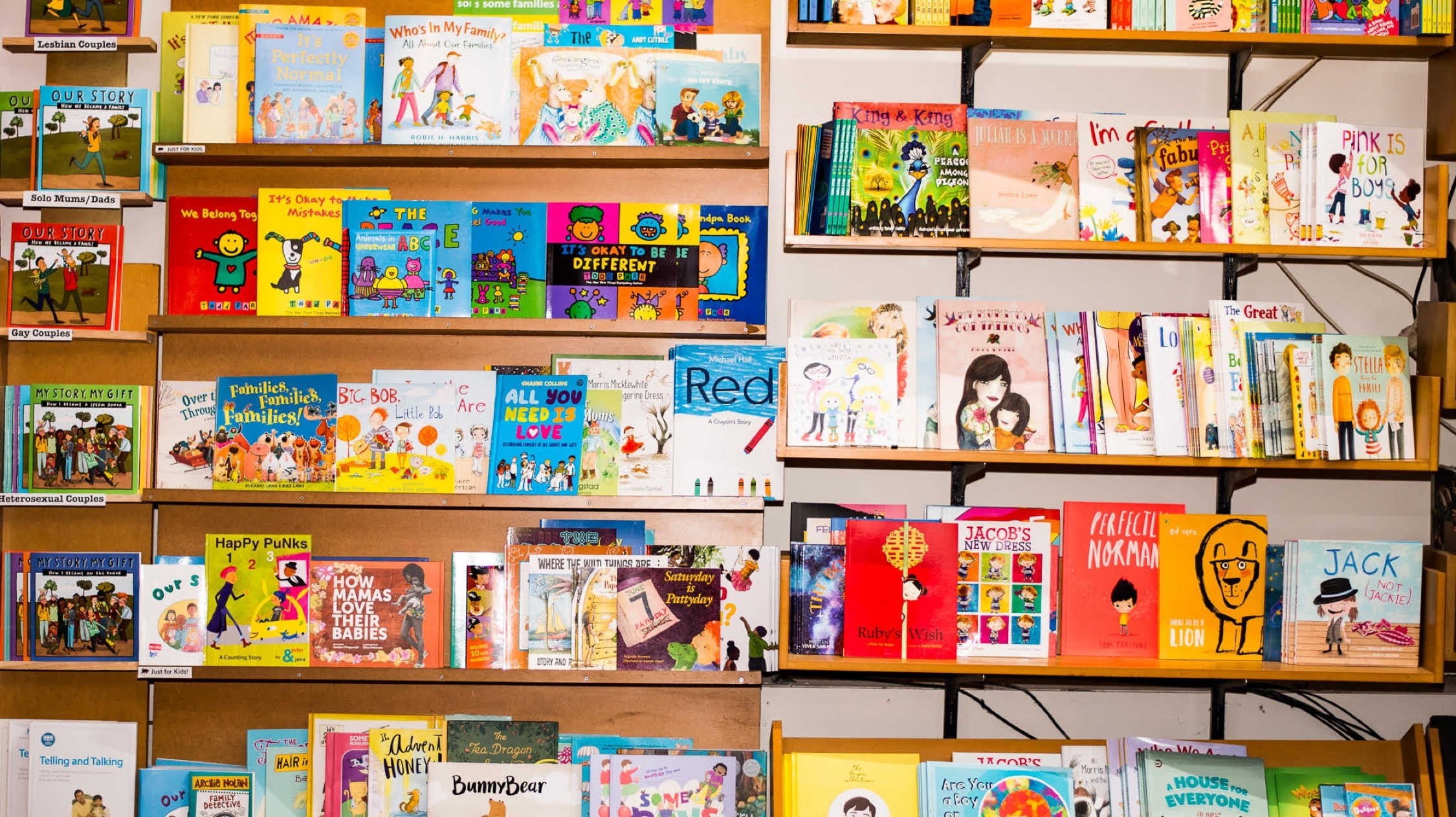 Hares & Hyenas bookstore Melbourne