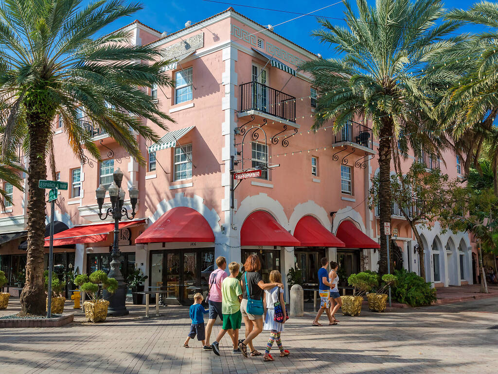 13 Best Things To Do in South Beach, Miami's Most Popular Neighborhood