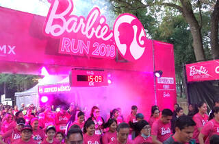 Carrera Barbie Run 2019