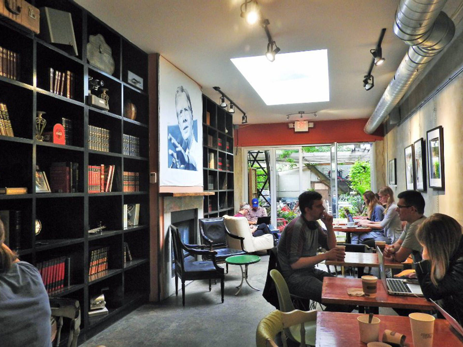 15 Best Cafés in Toronto Use Careful Roasting Methods