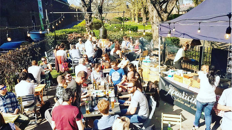 The Turk's Head | Bars and pubs in Wapping, London