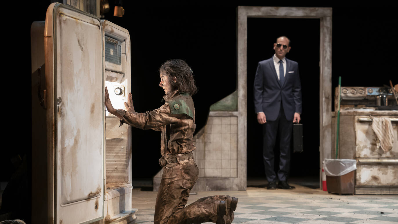 Curse of the Starving Class | Theater in New York