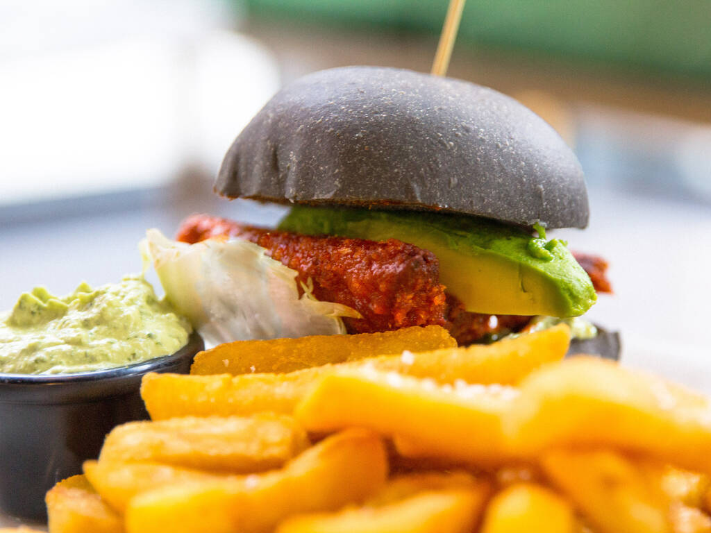 London's Best Restaurants to Eat Fake Meat | 14 Faux Meat Maestros