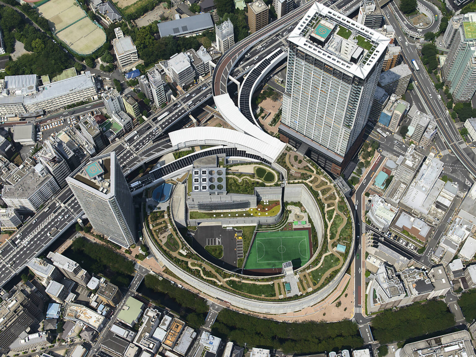 9 most scenic rooftop gardens to relax in Tokyo