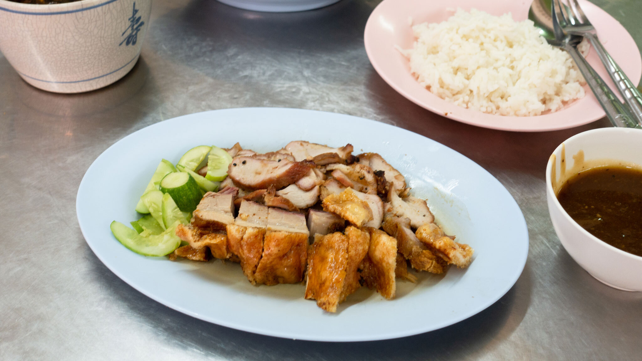 Moo Krob Nai Sai | Restaurants in Bang Sue, Bangkok