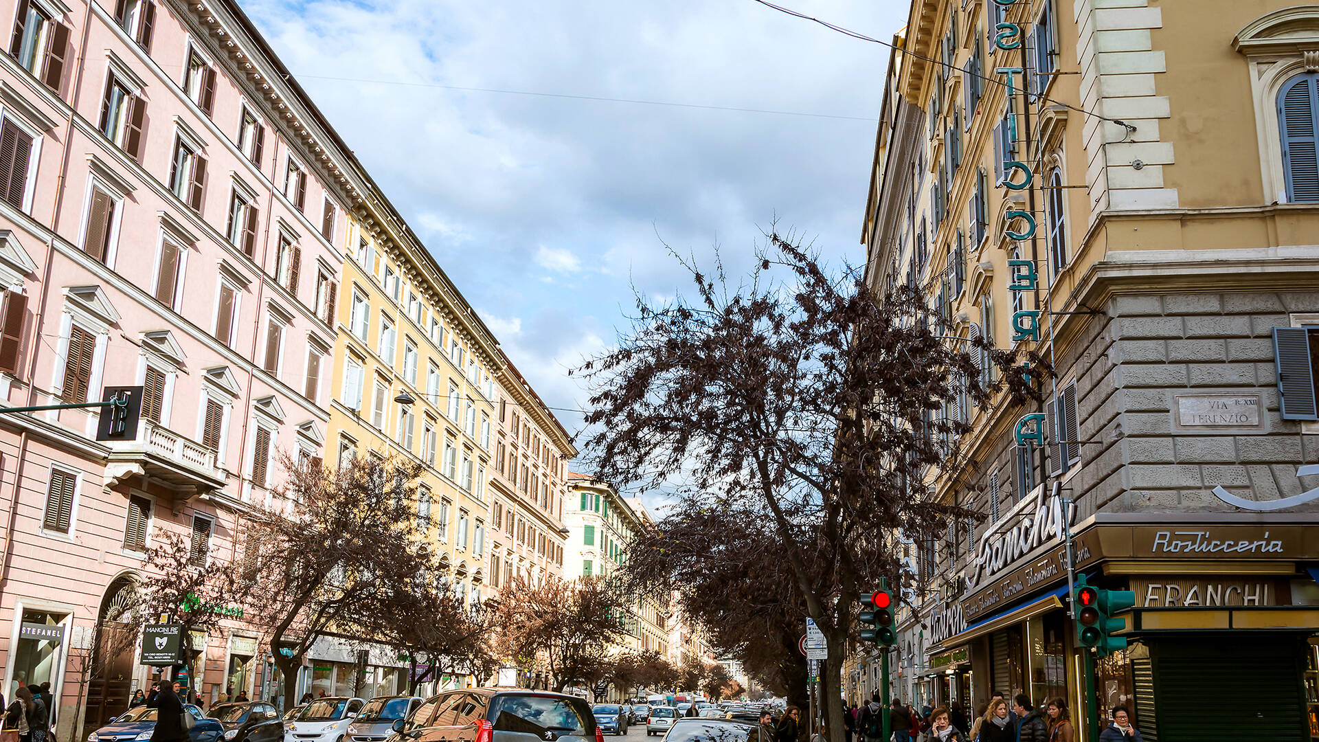 15 Best Places To Go Shopping in Rome, By Local Writers