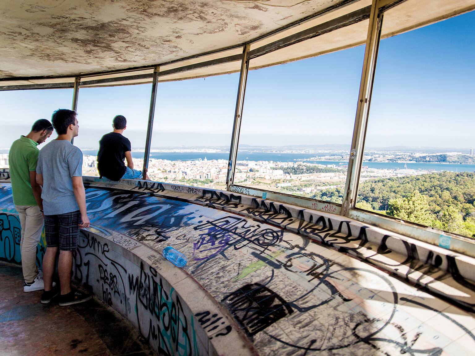The 8 best viewpoints in Lisbon: let these views take your breath away