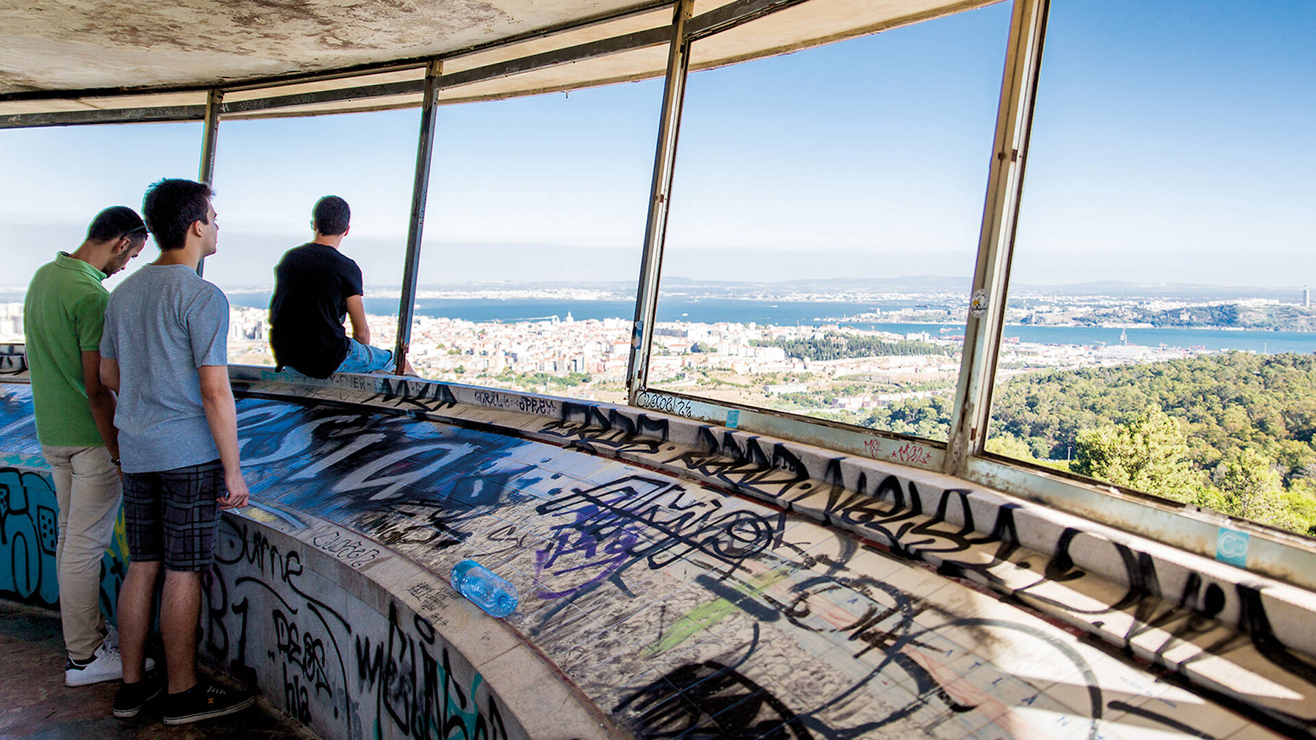 The 8 best viewpoints in Lisbon: let these views take your breath away