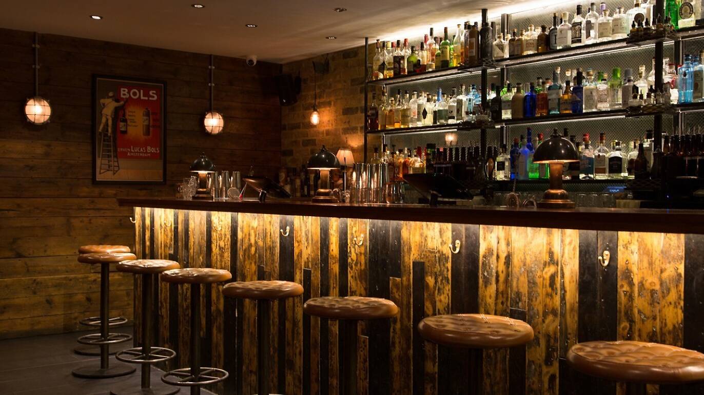 16 Best Bars In London Bridge For Craft Beer & Gin Galore