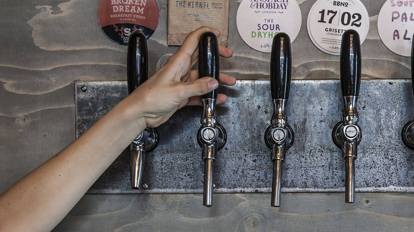 16 Best Bars In London Bridge For Craft Beer & Gin Galore