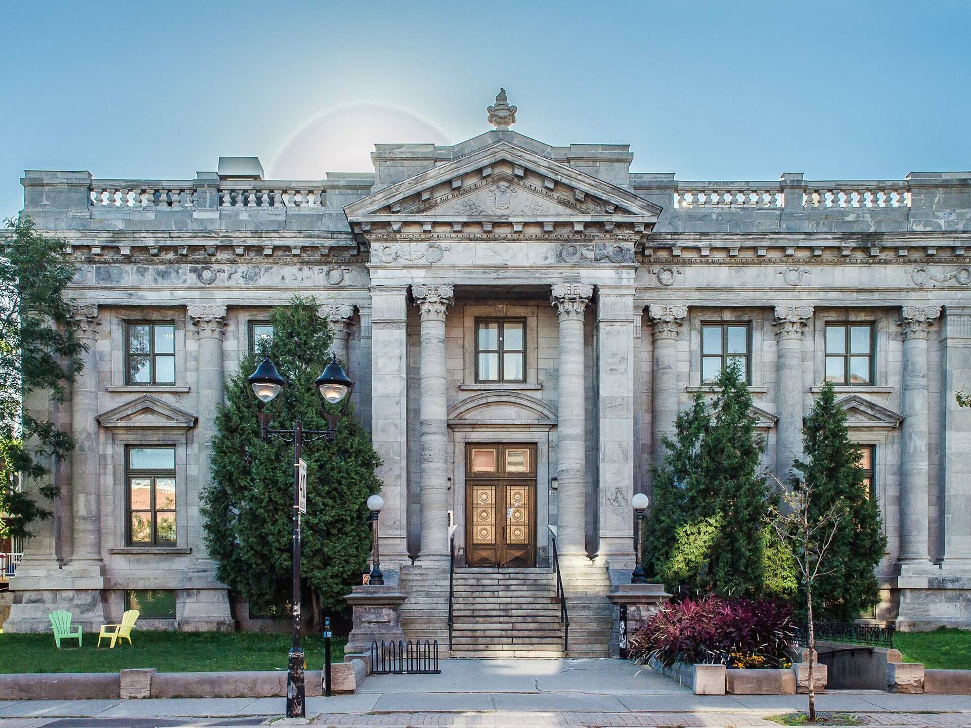 15 Best Montreal Libraries That Will Satisfy Your Inner Bookworm