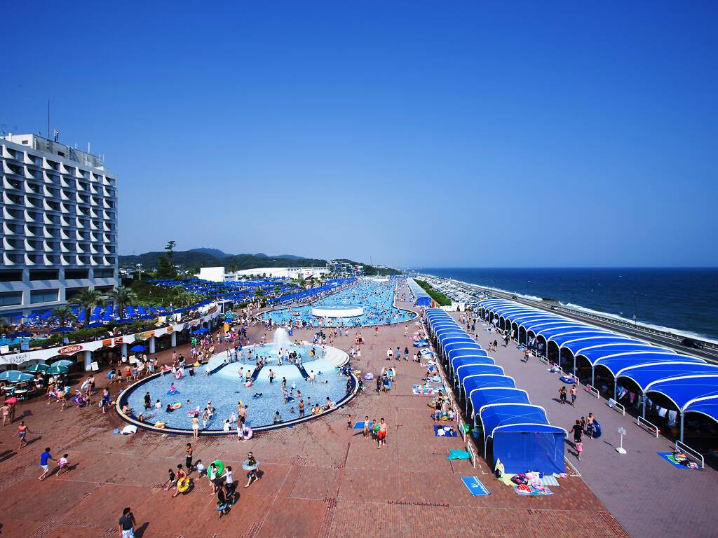 8 best water parks in and near Tokyo for the perfect summer cool down