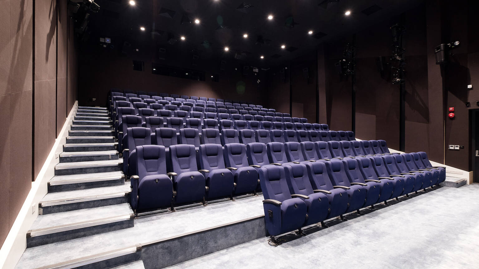 Oldham Theatre | Theatre in City Hall, Singapore