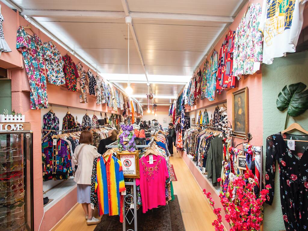 As melhores lojas de roupa vintage no Porto