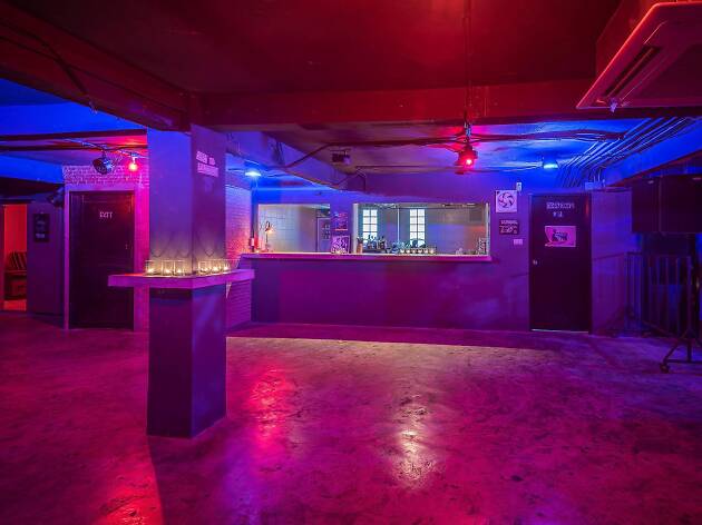 Safe Room | Nightlife in Silom, Bangkok