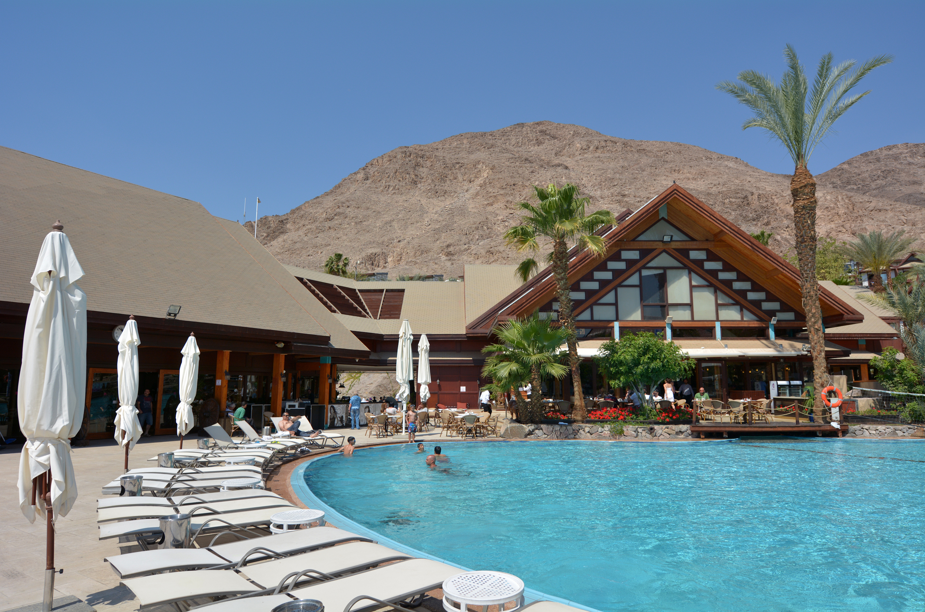 Eilat hotels – five star resorts for your Red Sea stay