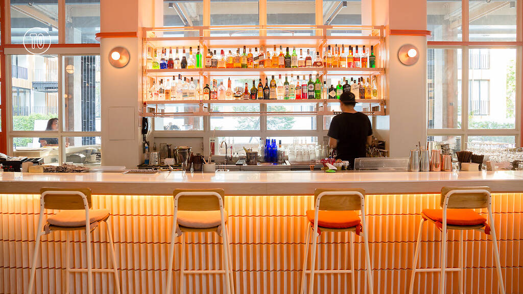 The best restaurants and cafes in Ari