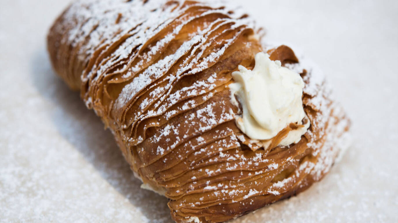 Veniero’s Pasticceria and Caffe | Restaurants in East Village, New York