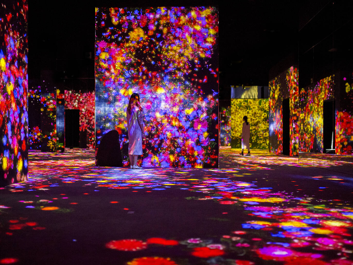 teamlab Borderless sheds new light on digital art | Time Out Tokyo