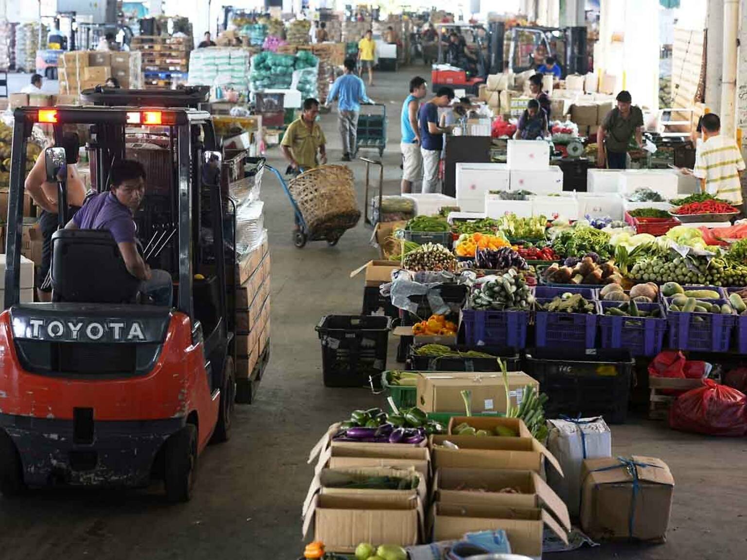 9 Best Wet Markets in Singapore