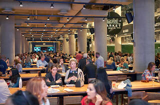 5 Best Food Halls in Boston, Offering Different Cuisines