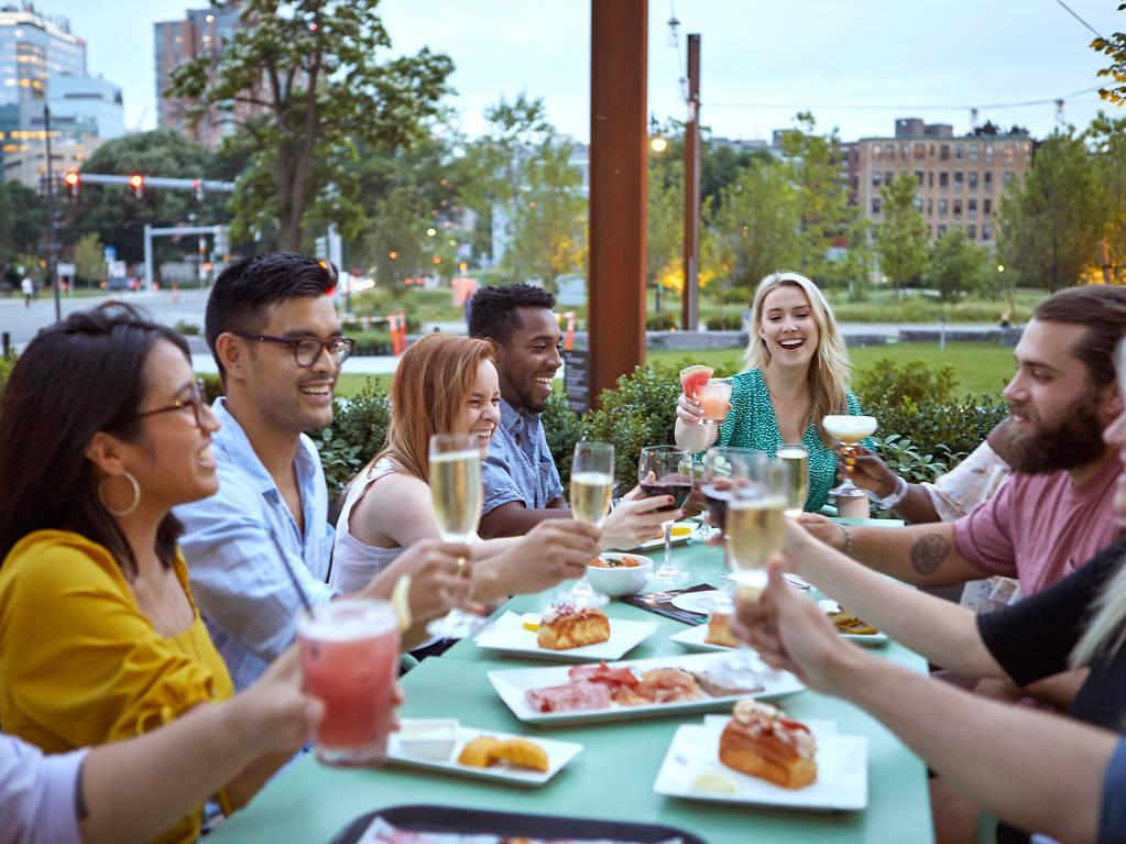 Best Outdoor Bars in Boston: Drink Outside at These Patio Bars